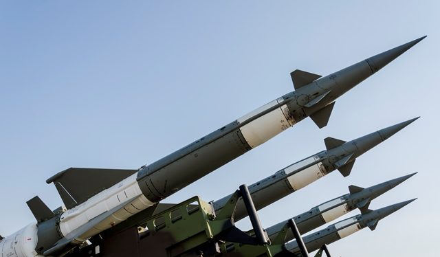 Ucraina, tensione alle stelle. Mosca testa missili balistici nucleari