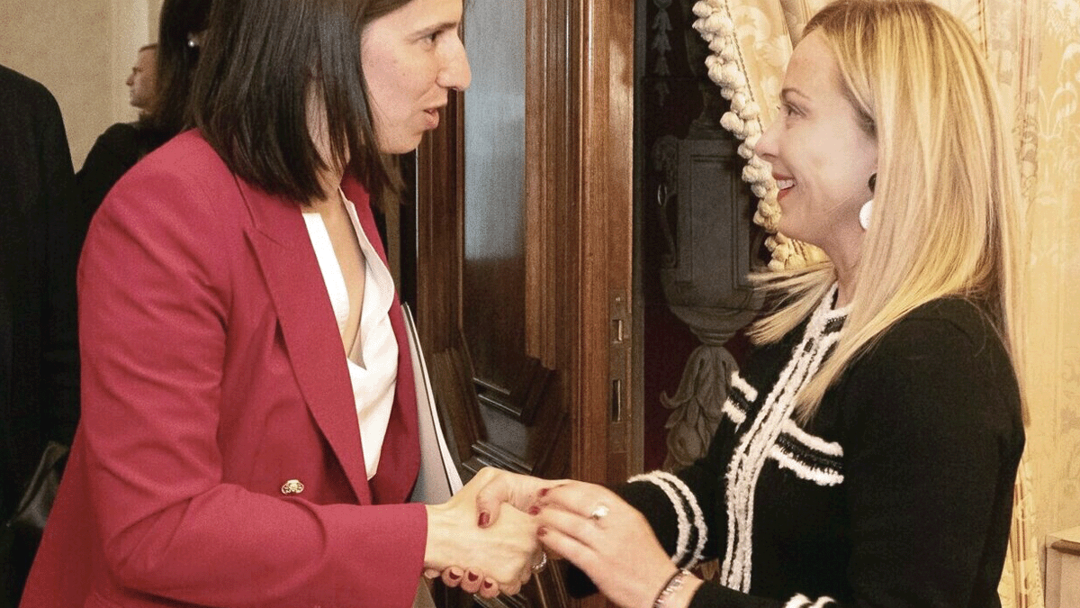 Guerra di Gaza, telefonata tra Giorgia Meloni ed Elly Schlein: e la ... Guerra di Gaza, telefonata tra Giorgia Meloni ed Elly Schlein: e la ...